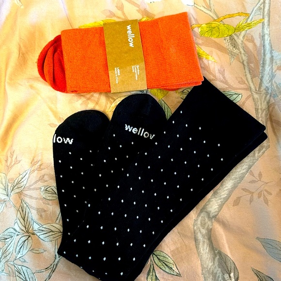 wellow | Accessories | Wellow Two Pairs Of Bamboo Compression Socks ...